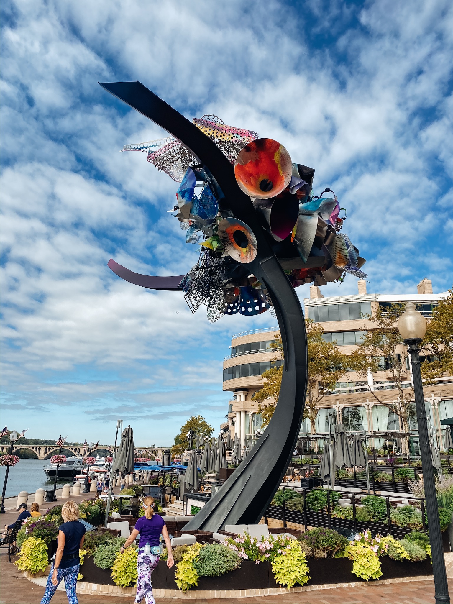 See Washington,DC in your running shoes try this scenic monument route